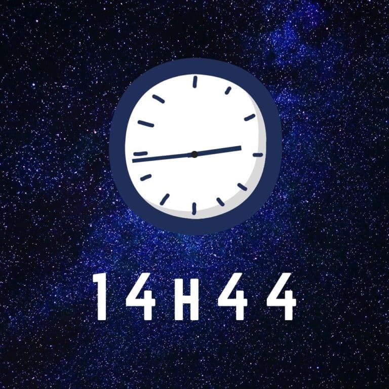 04h44 Amour : Signification Heure Miroir ️